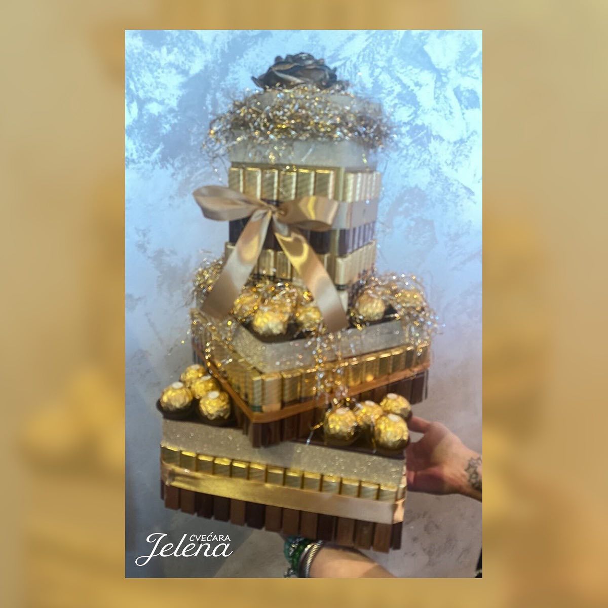 Torta od slatkiša za decu Archives - Cvećara Jelena
